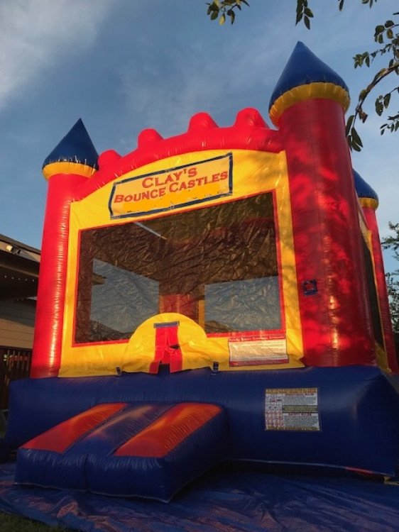 Bounce Houses - Clay's Bounce Castles